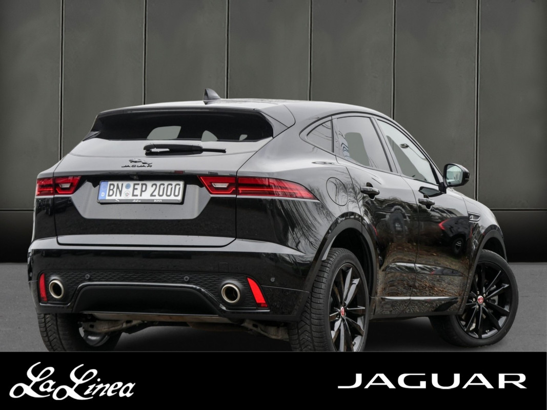 Jaguar a pace store