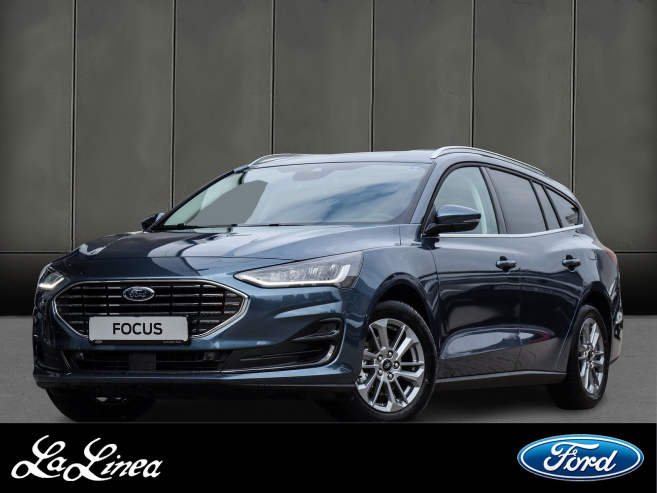 Ford Focus Turnier 1.0 EcoBoost Automatik - Kombi - Blau ...